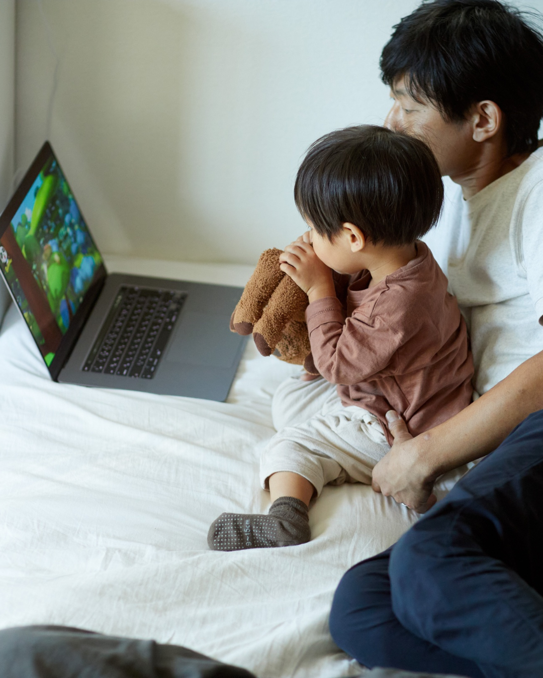 Healthy Screen Time Guidelines for Parents and Kids Alike Today ...
